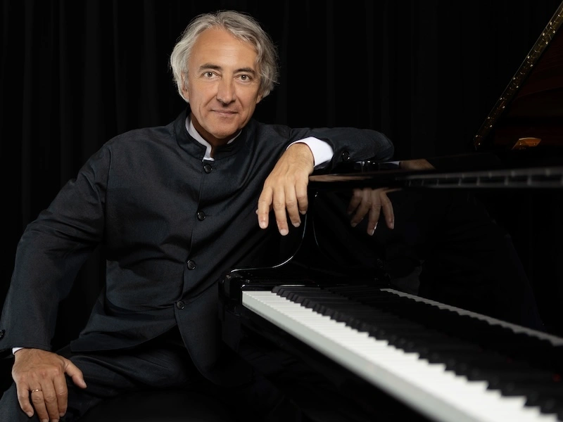 Jean-Efflam Bavouzet Plays Ravel's Complete Piano Music - Lammermuir Festival